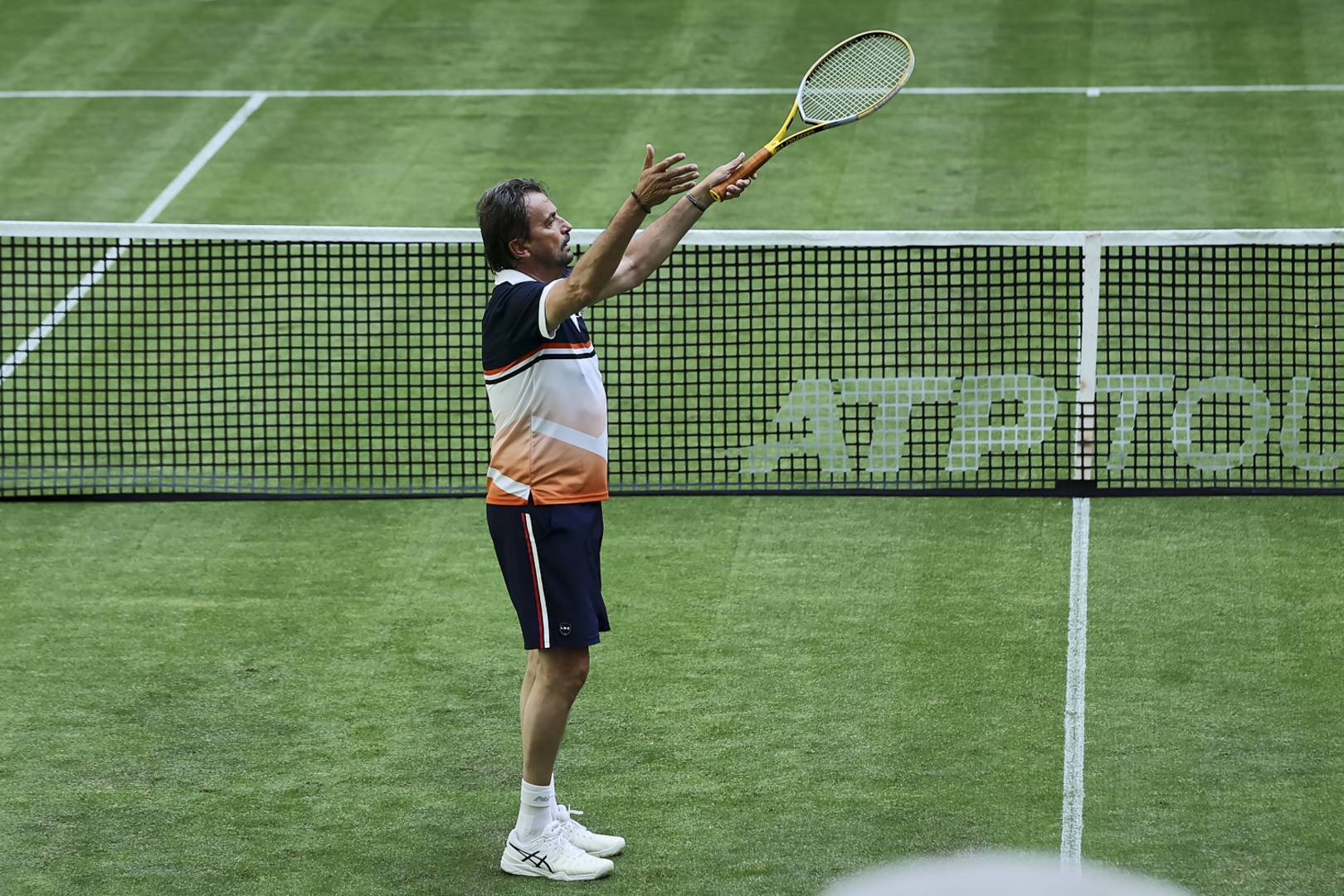 Henri Leconte eröffnet die Geburtstagsparty der 30. TERRA WORTMANN OPEN